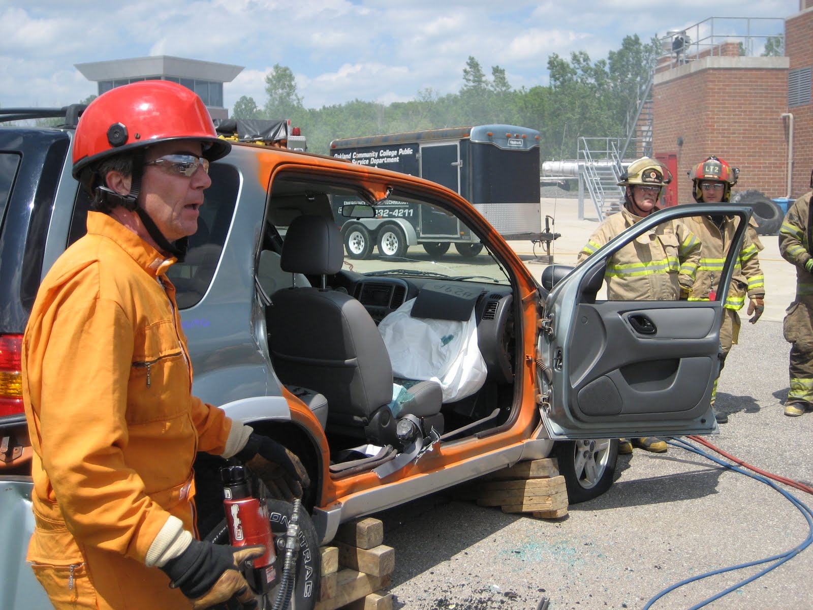 Hands-On Rescue Programs – University of Extrication