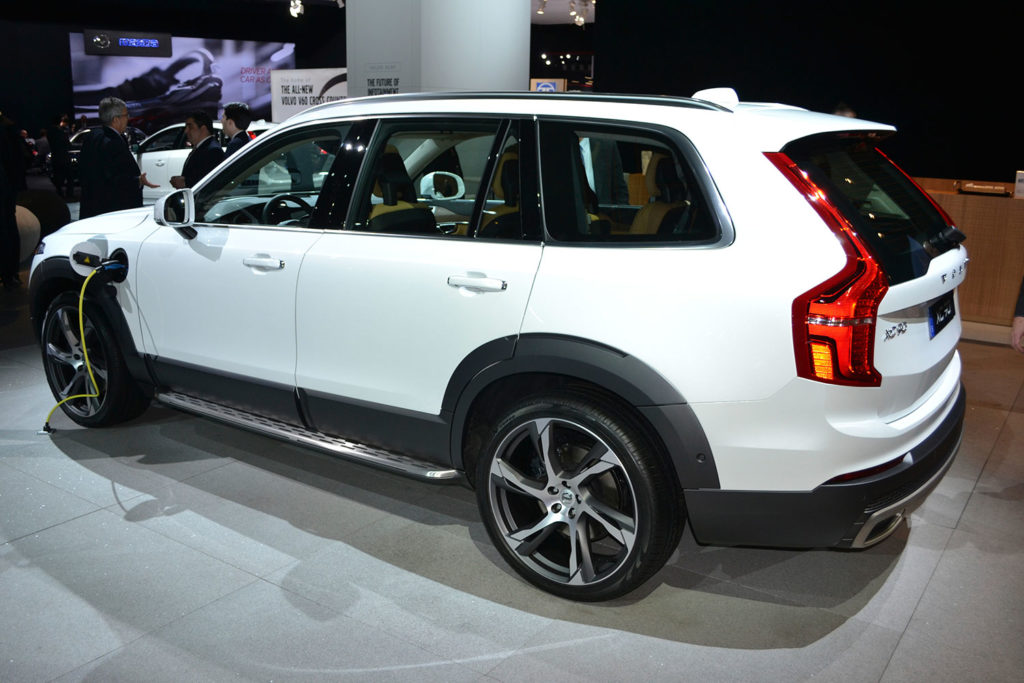 Volvo XC90 T8 Plug-in Hybrid – University of Extrication